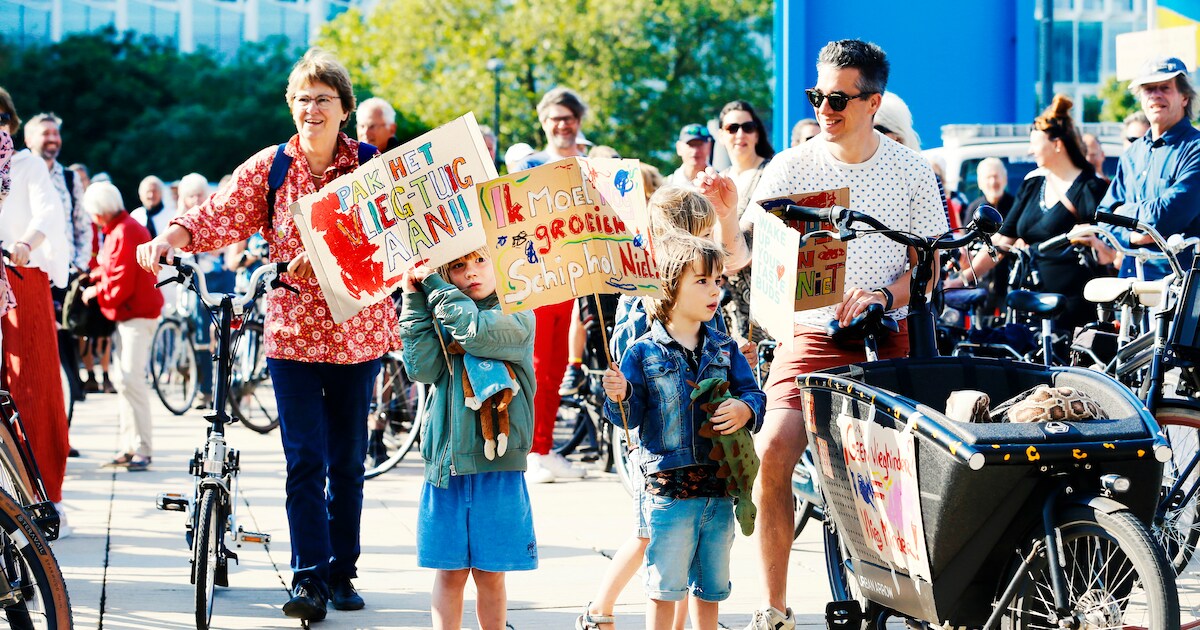 Groeiend protest tegen vierde aanvliegroute over Utrecht, dinsdag ...