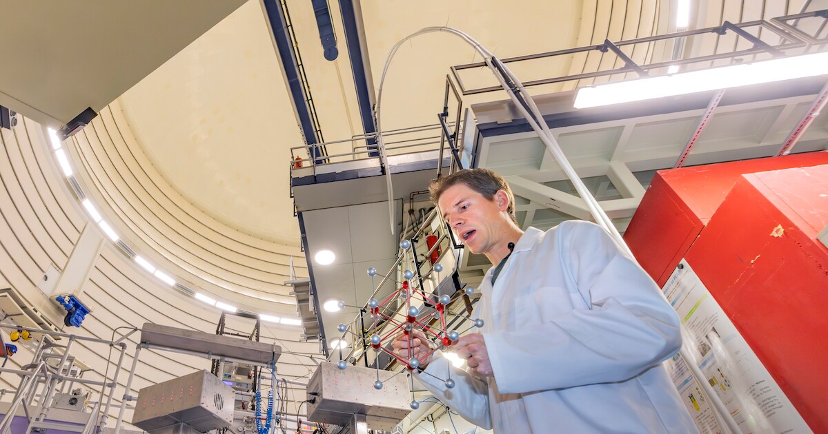 Straling onderzoeksreactor TU Delft onthult inhoud van 15de eeuws ...