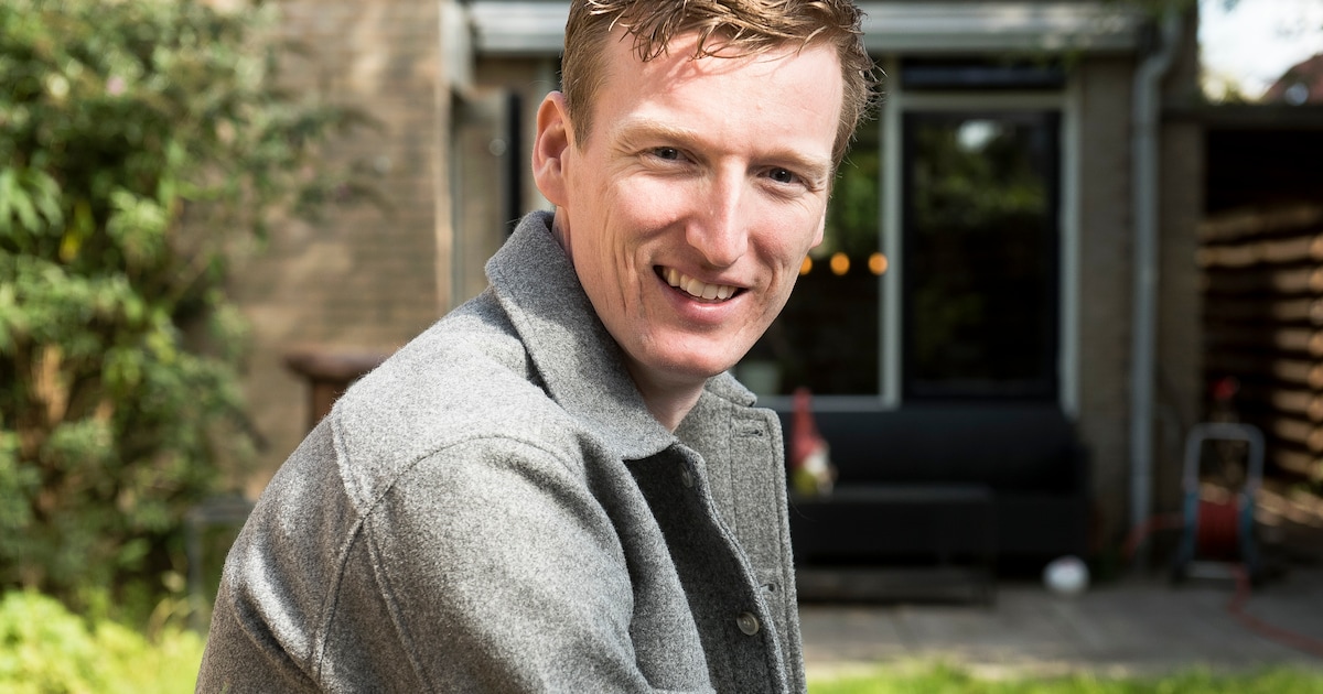 Op zijn 30ste loopt Matthijs al met een stoma rond, maar hij heeft één ...