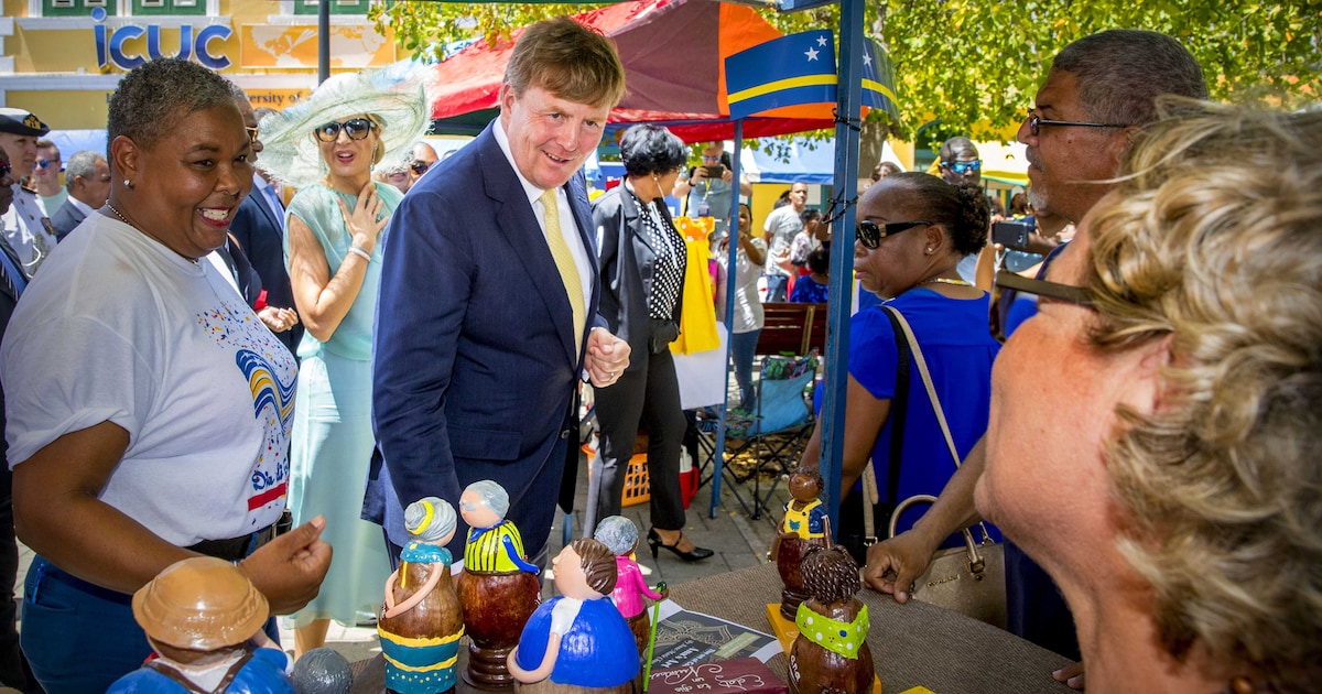 Willem-Alexander op Curaçao: Ik ben mijn begeleiders kwijt | Nieuws | AD.nl