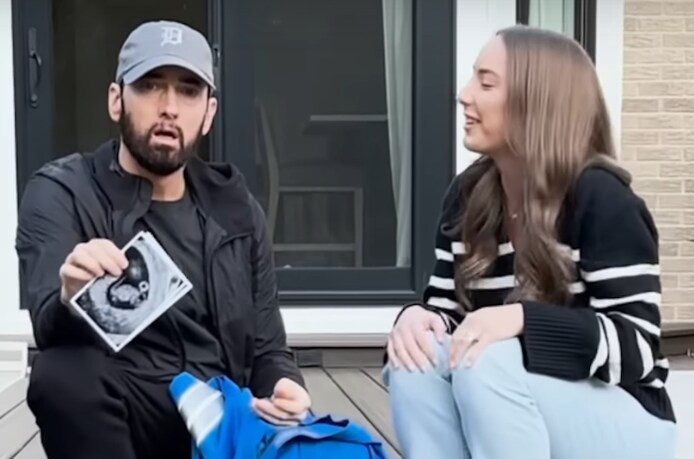 Eminem (52) voor de eerste keer opa: dochter vernoemt haar zoontje naar ...