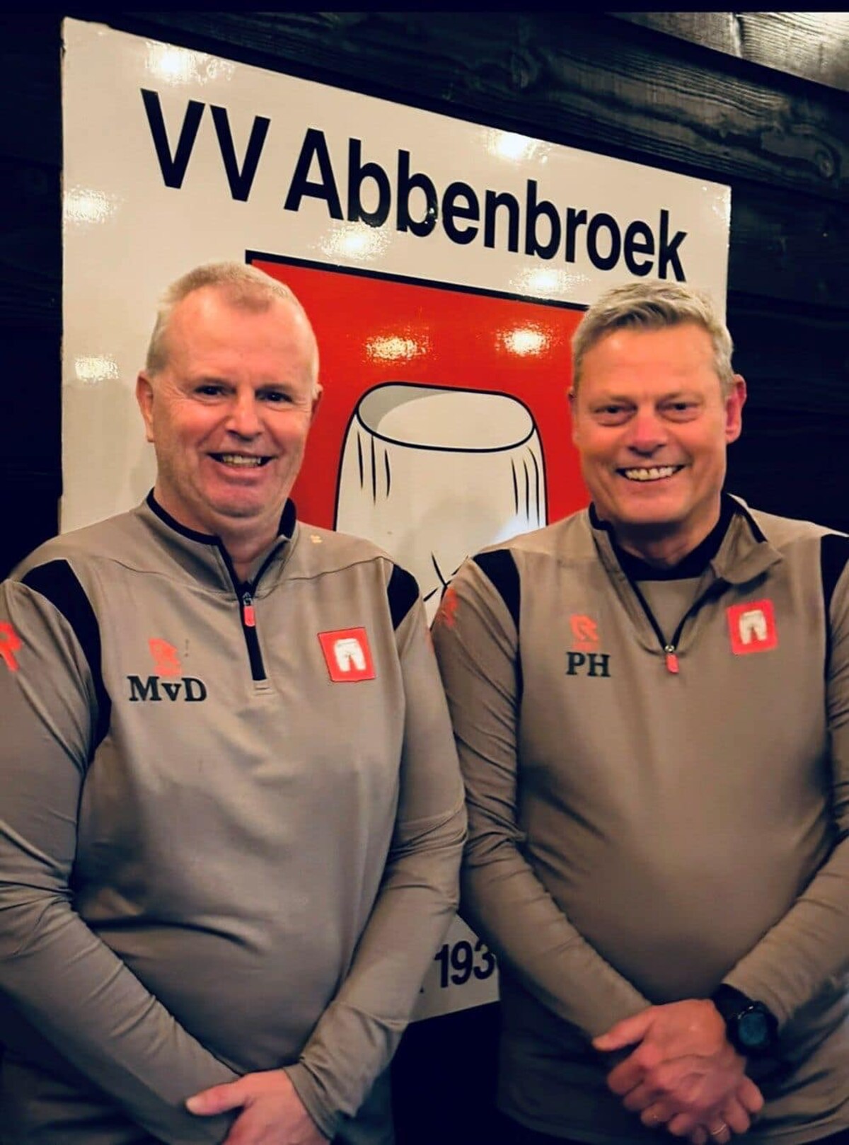 Peter Hoek vertrekt bij vv Abbenbroek na dit seizoen | Nissewaard | AD.nl