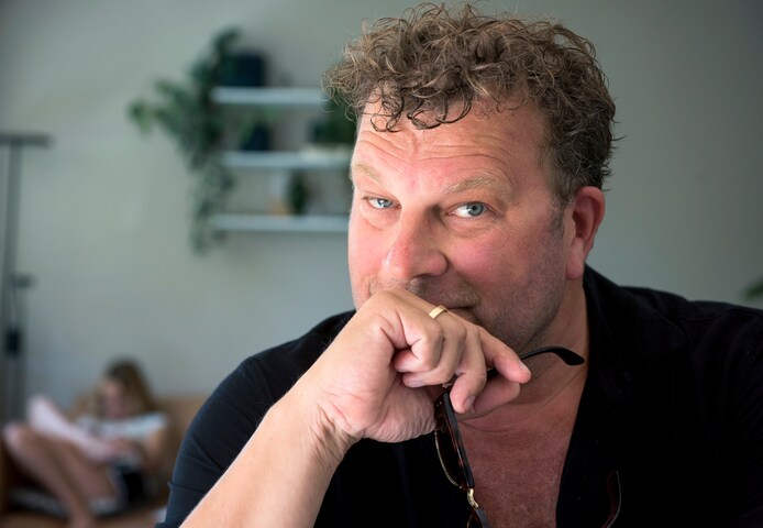 Acteur Bas Keijzer kreeg vriendschap met dementerende Annet (88): ‘Zij ...