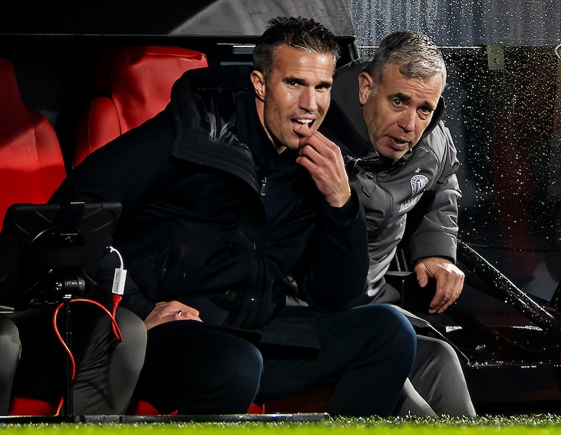 Robin van Persie snakt naar vers bloed bij Feyenoord: ‘Andere spelers ...