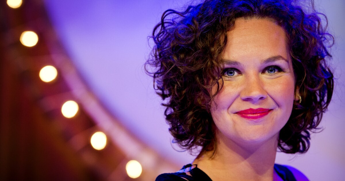 Sara Kroos zegt show van vanavond in Sneek af | Show | AD.nl
