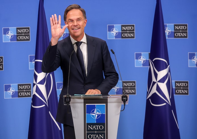 Bij de Navo zijn ze blij met Mark Rutte, alleen de beveiliging kreeg ...