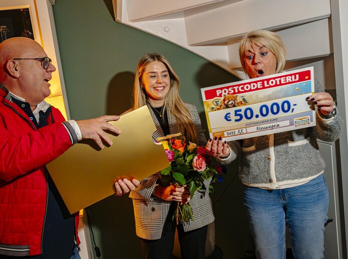 Voor de derde keer in 2024 grote geldprijzen van de Postcode Loterij in ...