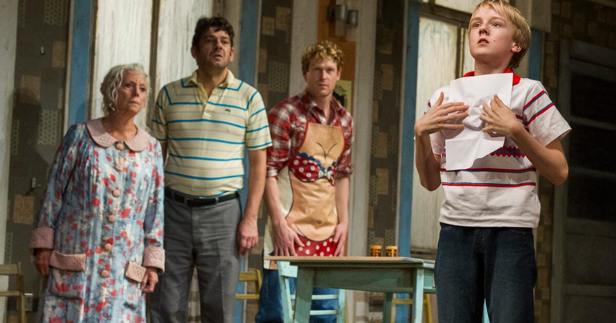 Roan Pronk (15) stelt luisteraar gerust met single 'Alright' | Den Haag ...