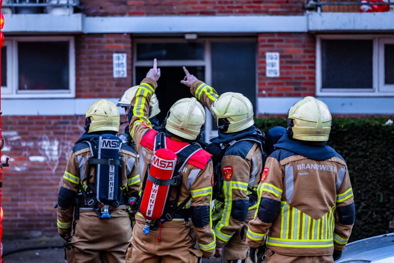 Brandweerman Michel (49) uit Enschede redt twee levens en vindt een ...