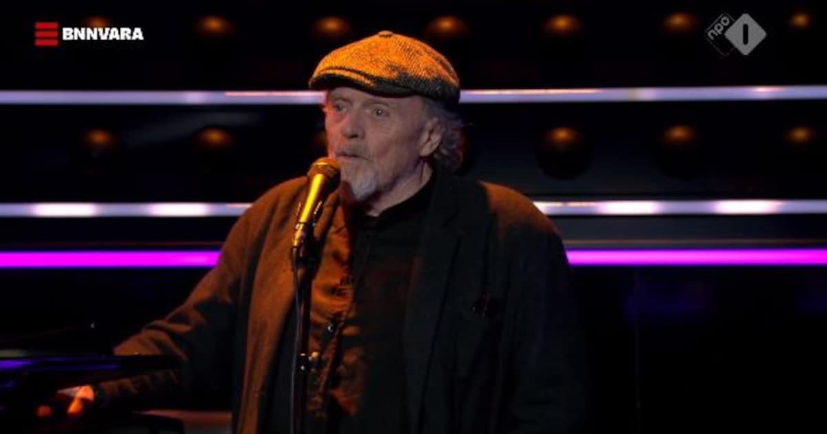 Bert ‘Tommie’ Plagman ontroert met ode aan Aart Staartjes in DWDD ...