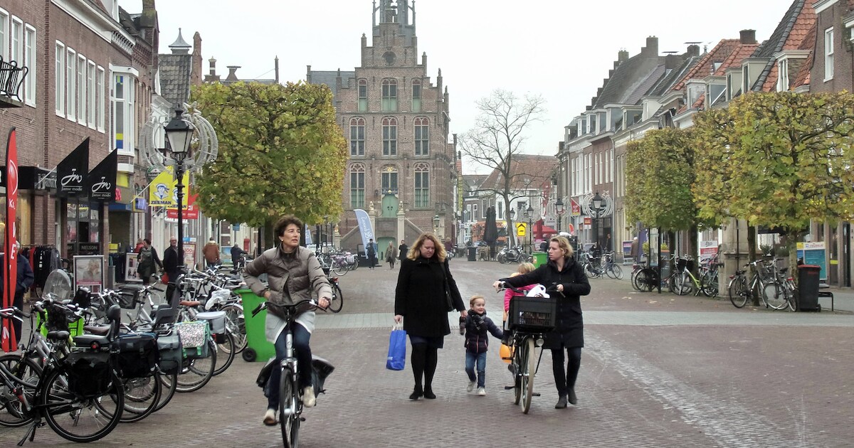 Parkeren volgauto’s op autoluwe Markt Culemborg toegestaan bij ...