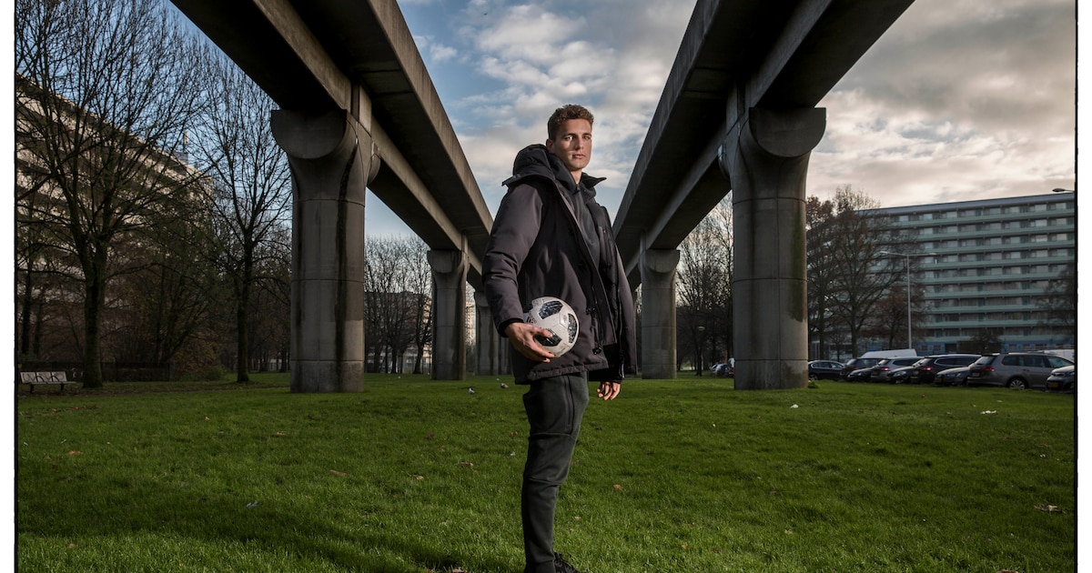 'Mijn ouders vinden de voetbalwereld vreselijk, ik snap dat wel ...