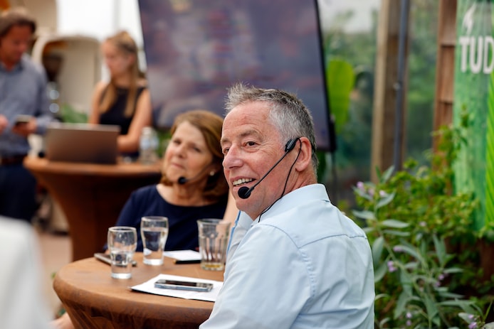 Toezichthouders TU Delft moeten ook biezen pakken, vinden studenten en ...