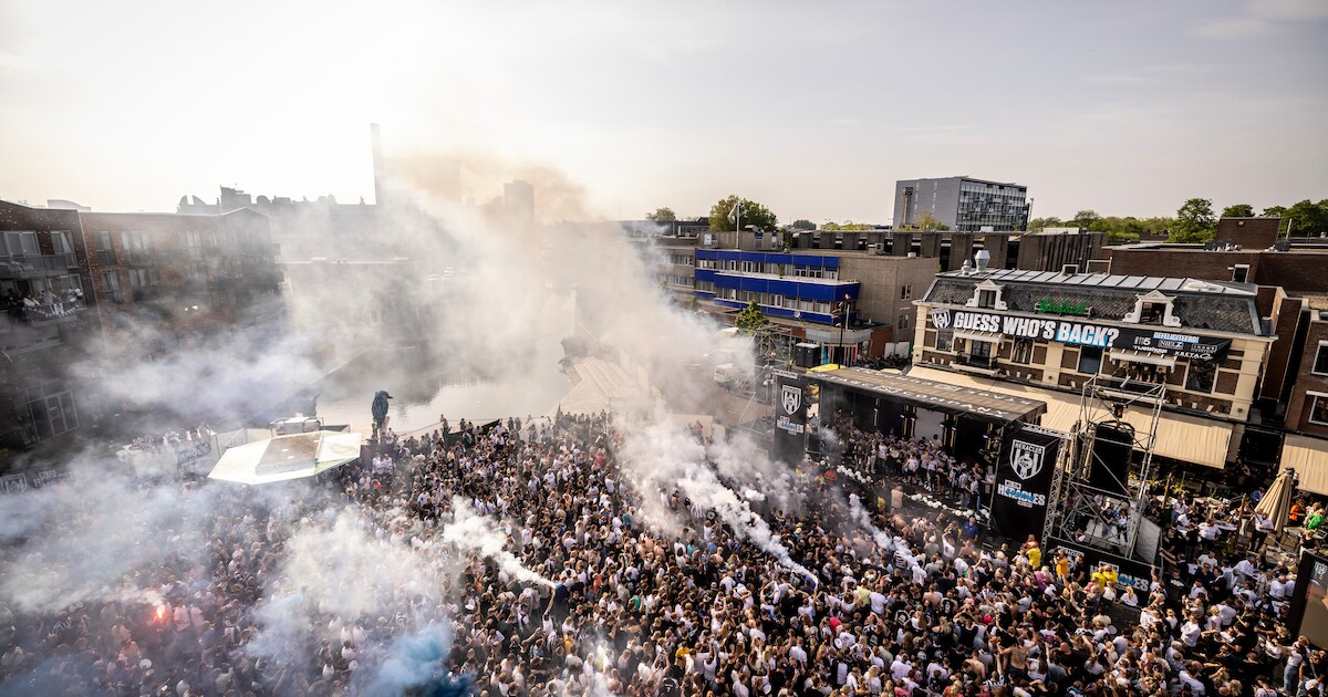 Almelo viert feest gigahuldiging van Heracles Almelo in een roes ...