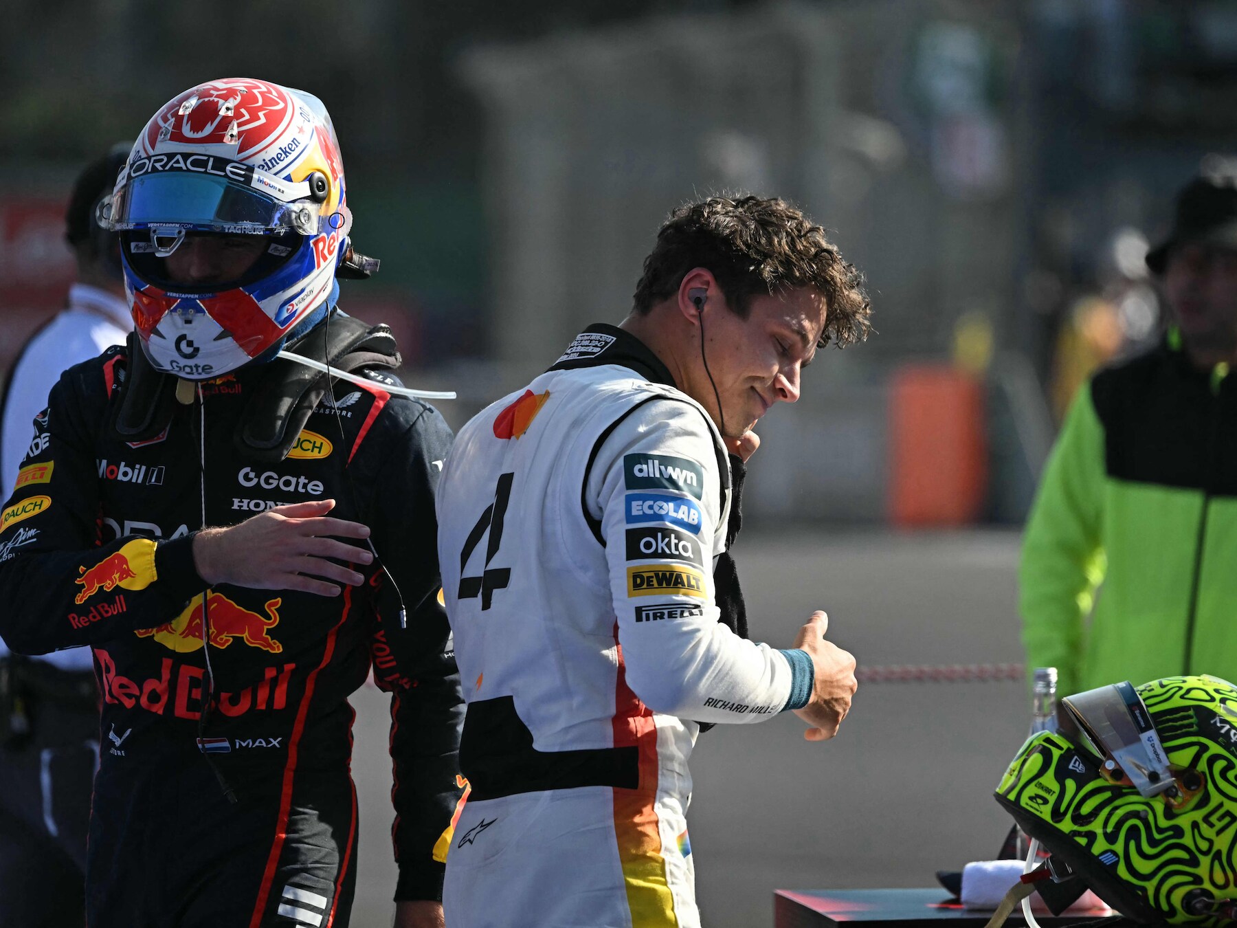 Fenomenale Max Verstappen domineert van start tot finish en pakt tweede ...