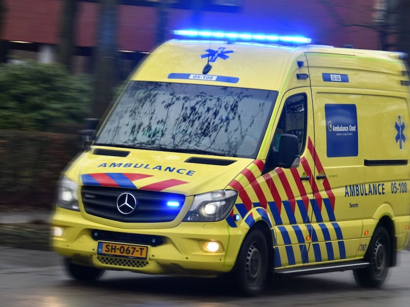 Ambulance met spoed naar Willem de Zwijgerstraat in Delft | 112 nieuws ...