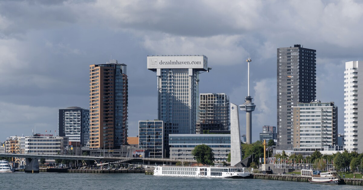 Daar is de Zalmhaventoren! Hoogste toren van het land komt tevoorschijn ...