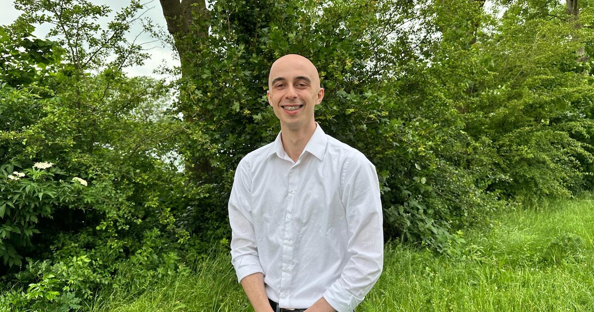 Sven (21) ontwierp een ketting die levens kan redden als de ambulance nodig is | Utrecht | AD.nl