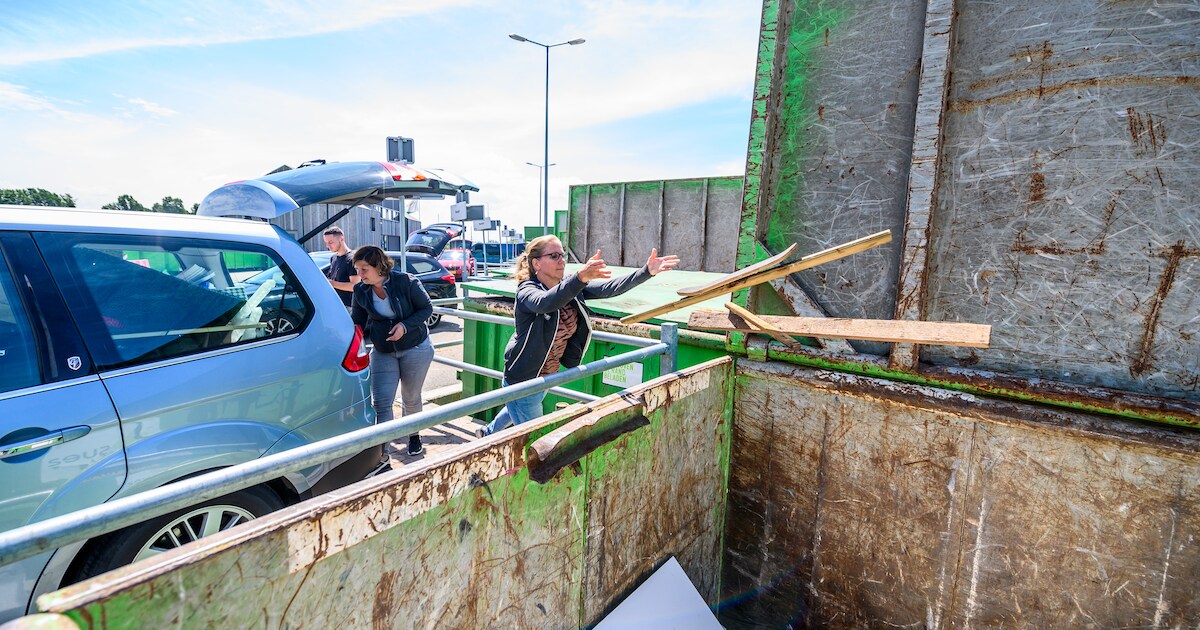 Textiel en hout uit jouw bank halen: Cyclus wil demontagehal om grof ...