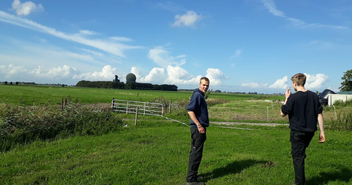 ‘Bang voor die radar? Neuh... We noemen hem hier de Kaasschaaf ...