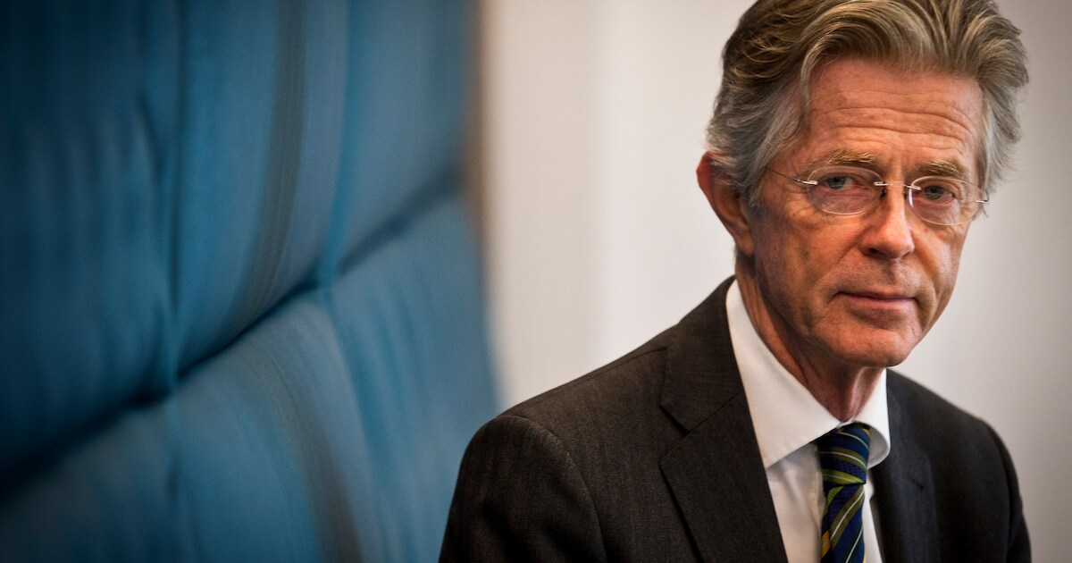 Oud-minister Voorhoeve geeft lezing in Amersfoort: zal oorlog in ...