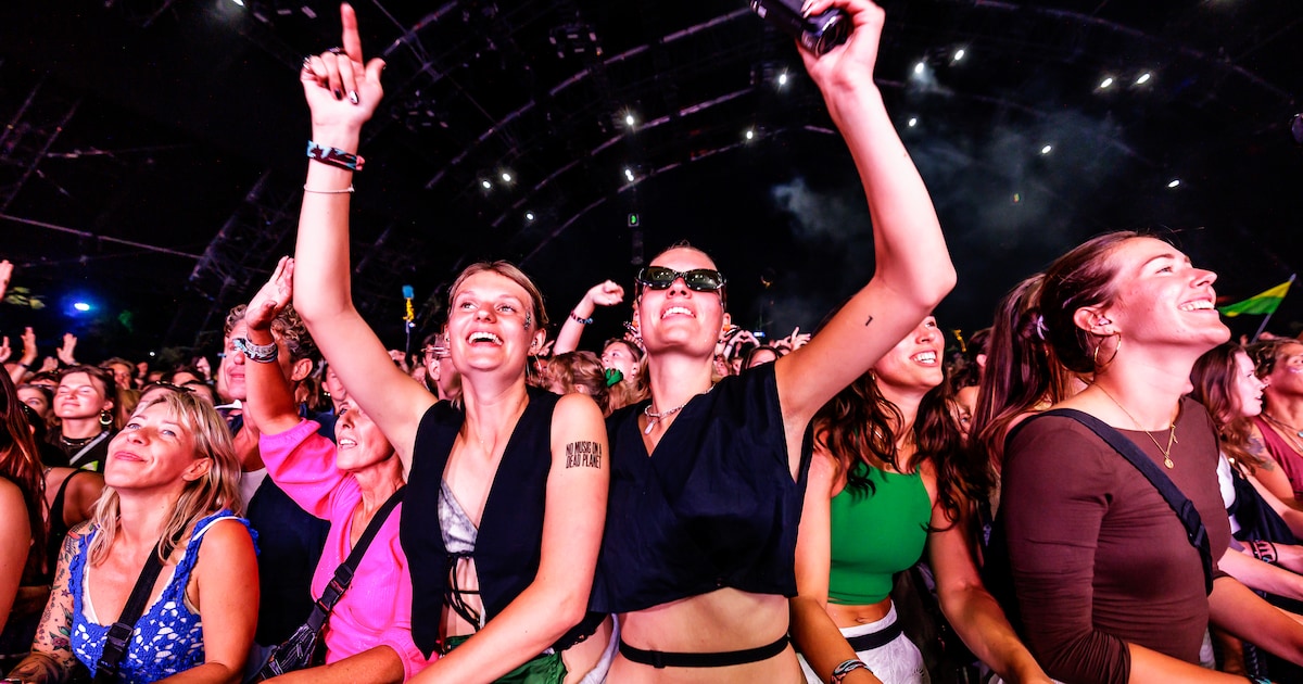 Tickets voor festival Lowlands binnen 20 minuten uitverkocht | Show | AD.nl