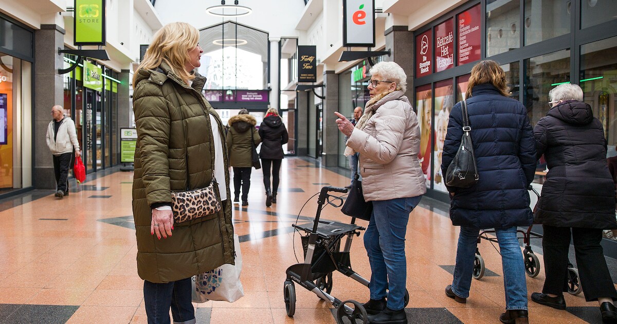 Voorne aan Zee trekt winkeltijden overal gelijk | Voorne aan Zee | AD.nl
