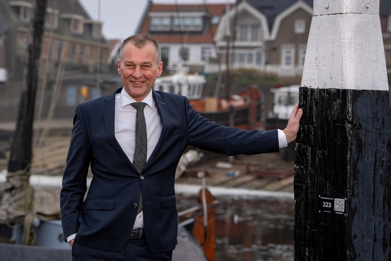 Gemeente Urk neemt afscheid van wethouder Freek Brouwer | Foto | AD.nl