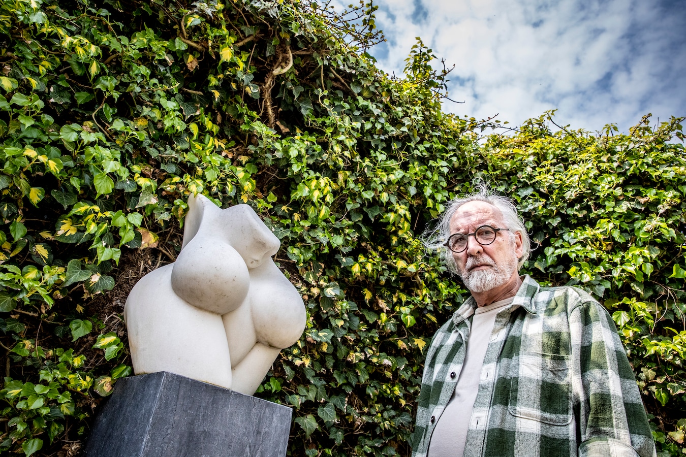 Zonnewijzer Jarabos bestaat 25 jaar, kunstenaar Van Lierop heeft alweer ...