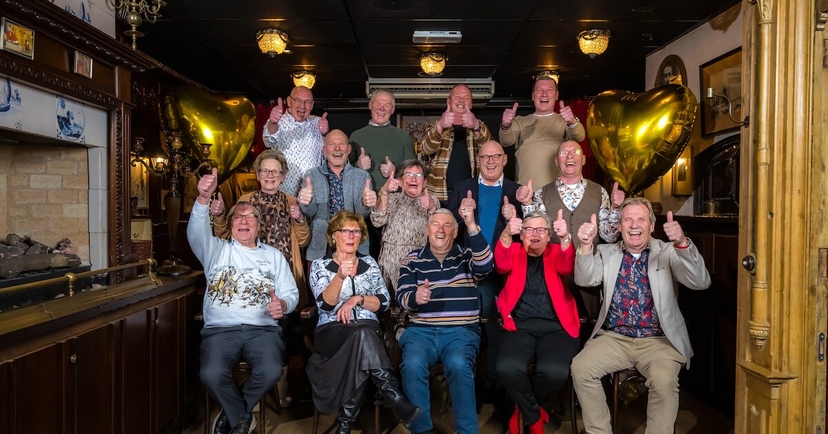 Deze 10 broers en 4 zussen (!) zijn samen 1000 jaar: ‘Geld was er niet ...