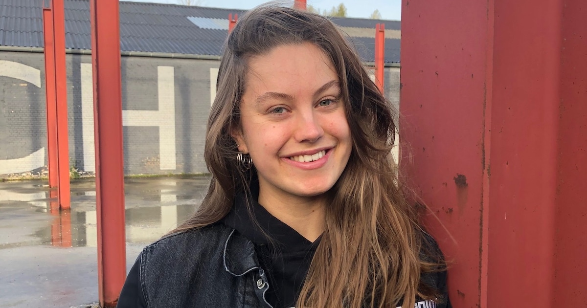 Romy (21) is kinderheldin in televisieserie: ‘We gaan een raket ...