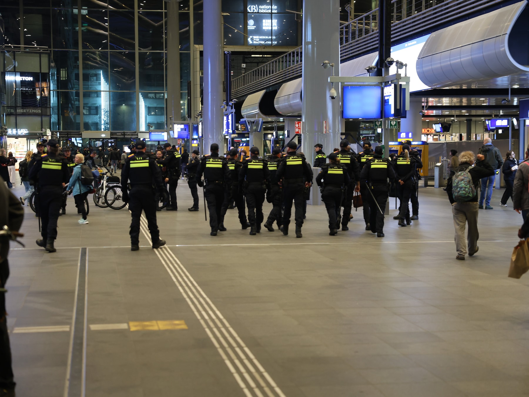 Geld verdienen aan de Tweede Kamerverkiezingen? Zo doe je dat | Den ...