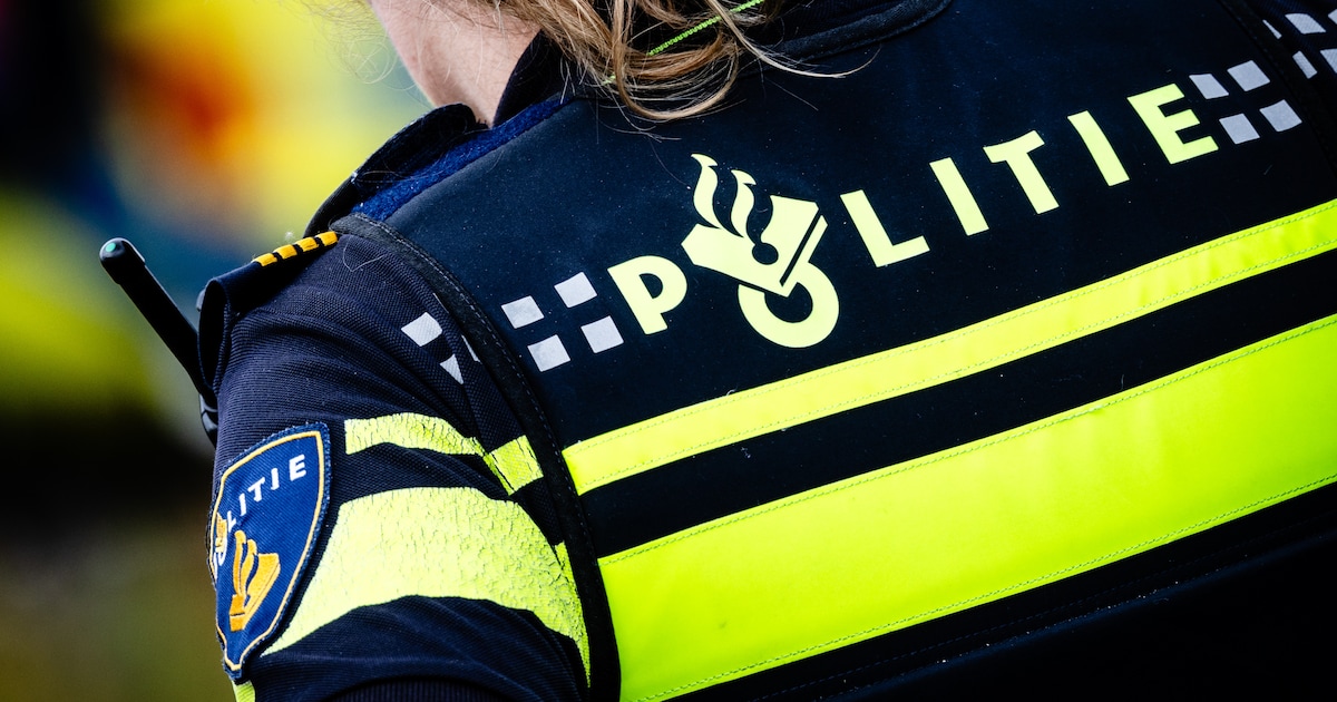 Oud-politieagente (32) vast voor omkoping, schending van ambtsgeheim en ...