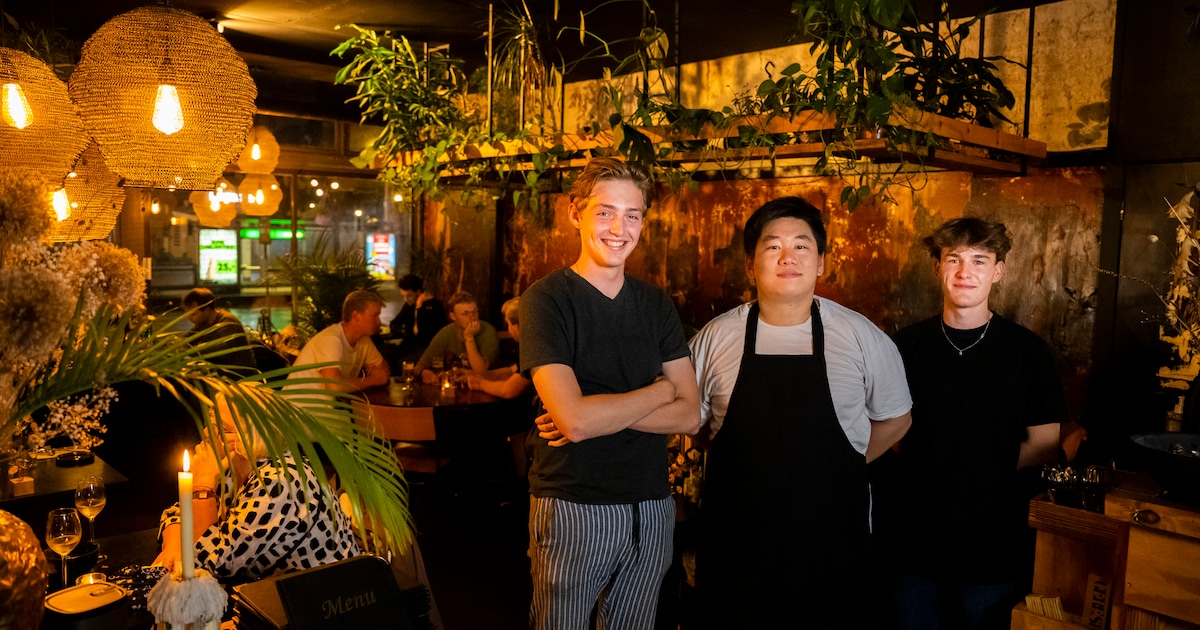 Bij dit restaurant lijkt het net alsof je in een sterrentent zit, maar ...