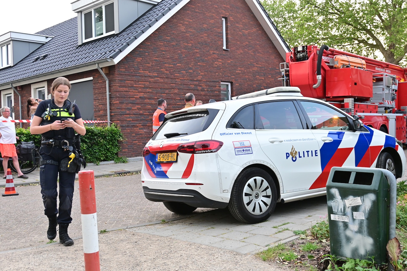 Passagier springt uit luchtballon boven Zundert, politie vindt lichaam ...