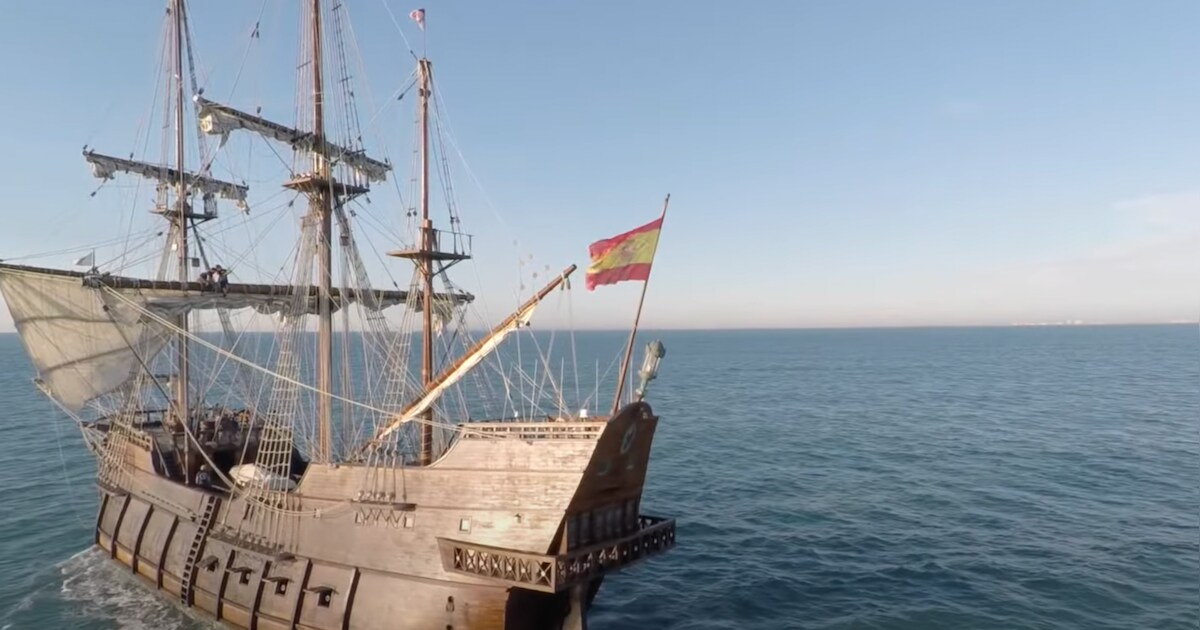 Replica van historisch Spaans schip meert aan in de Veerhaven en is te ...