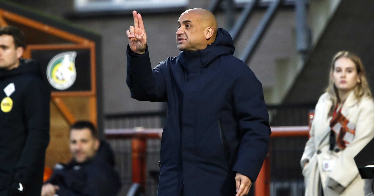Vader Xavi Simons plots Volendam-trainer: Regillio wil met zachte hand ...