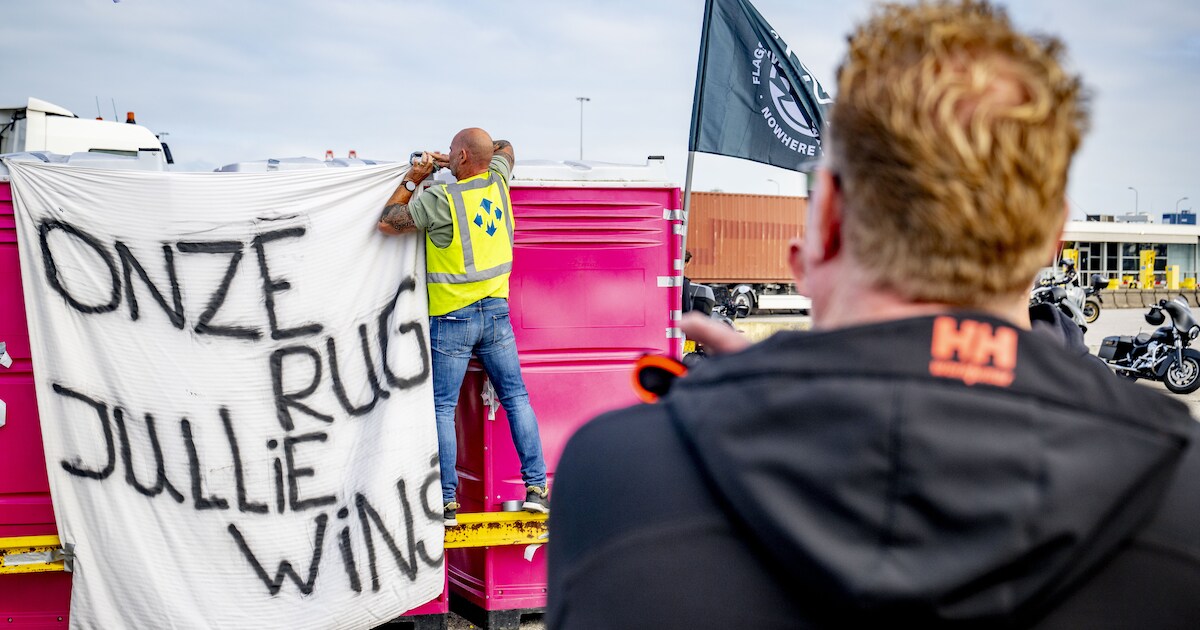 Boze sjorders verlengen staking: ‘Bod is onvoldoende’ | Rotterdam | AD.nl