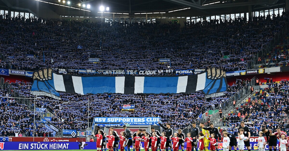 Ongekend: 20.000 supporters reizen HSV achterna voor topper in de ...