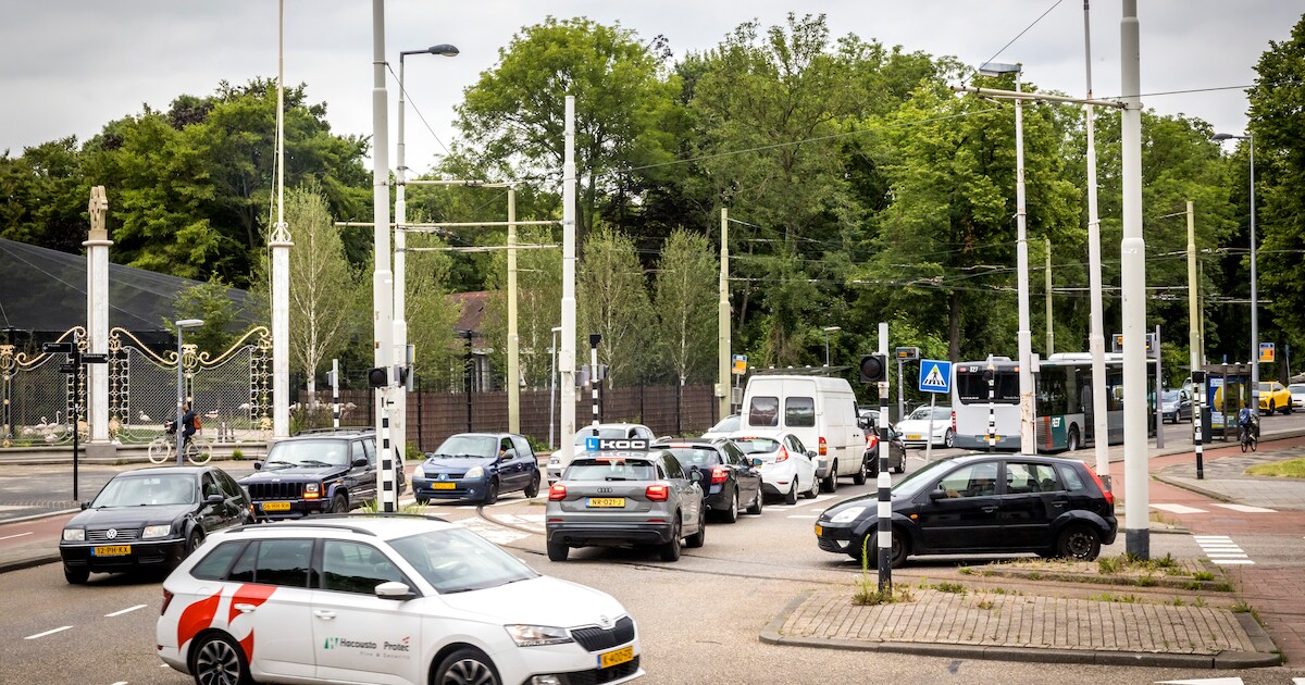 Bewoners willen minder auto's in heel Rotterdam: ‘Weer doorgaand ...