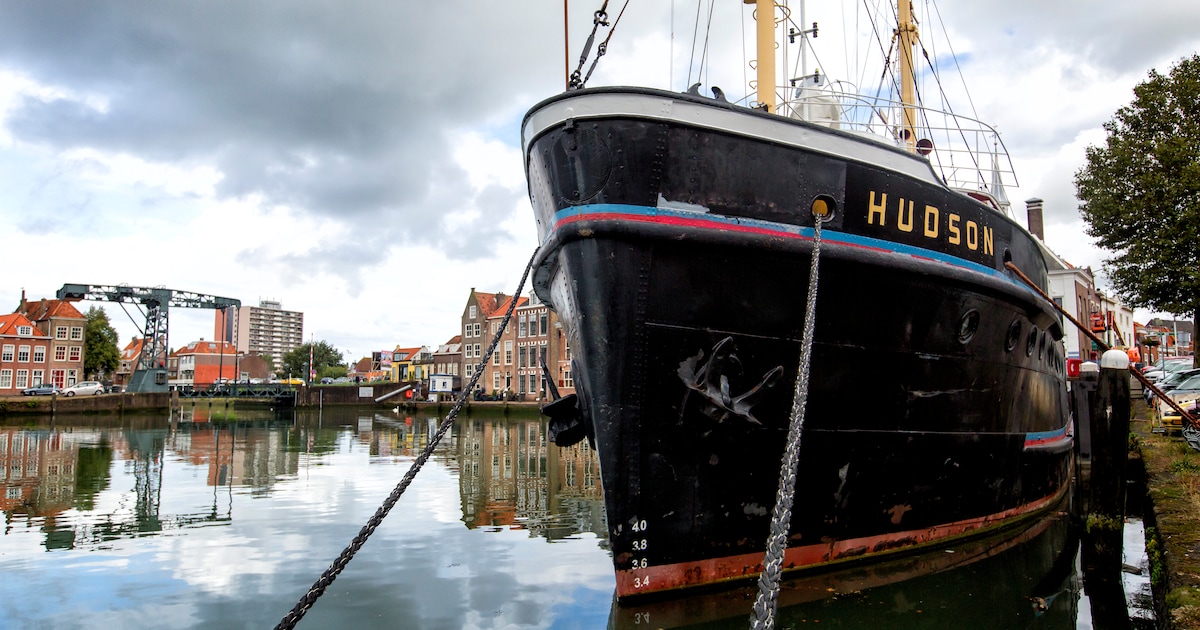 Museumschip Hudson vertrekt uit Maassluis: twee weken logeren bij ...