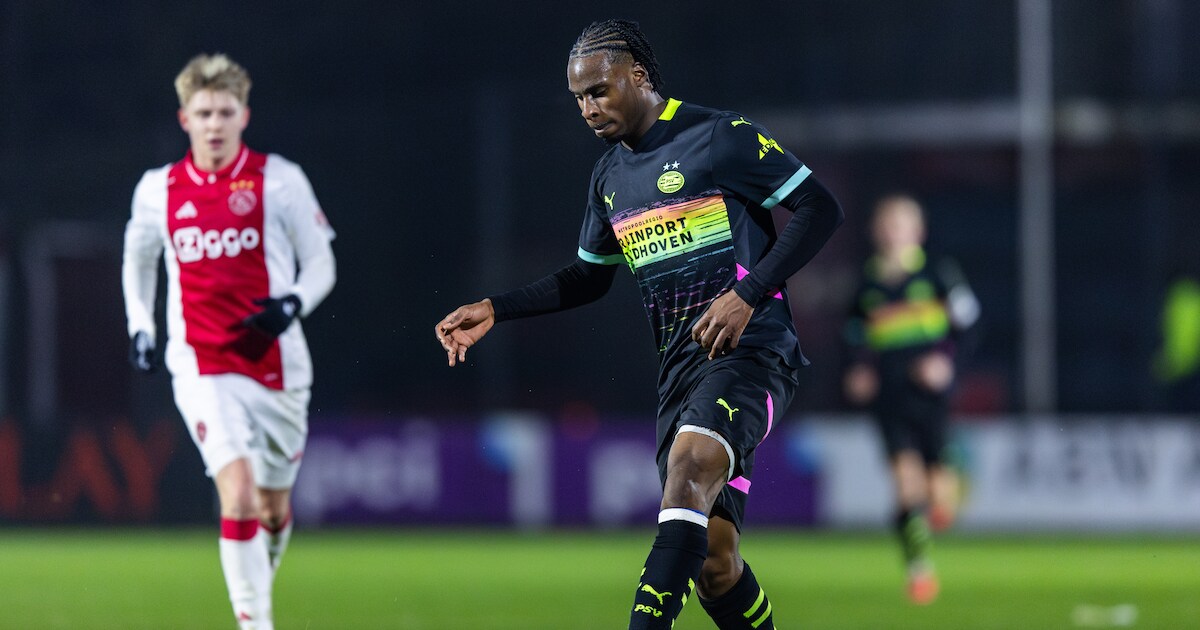 Jong PSV krijgt na arbitrale miskleun flink pak op de broek in ...