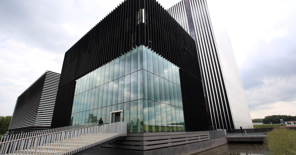 Grootste datacentrum van Nederland geopend op Science Park | Binnenland ...