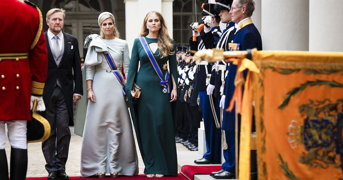 Mode op Prinsjesdag: prinses Alexia scoort met jurk uit kast van Máxima | Show | AD.nl
