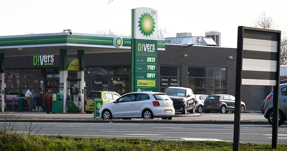 Inwoners mijden tankstations in Woerden: ‘Belachelijk hoe hoog hier de ...