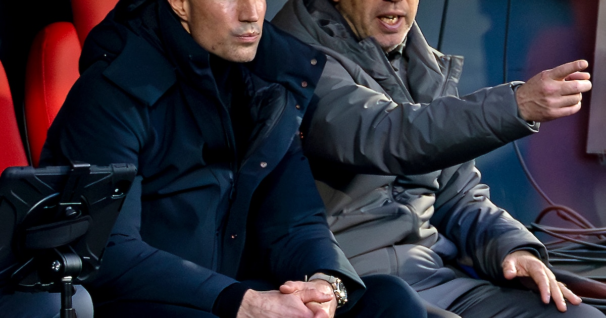Na Robin van Persie vertrekken ook René Hake en Brian Pinas bij ...