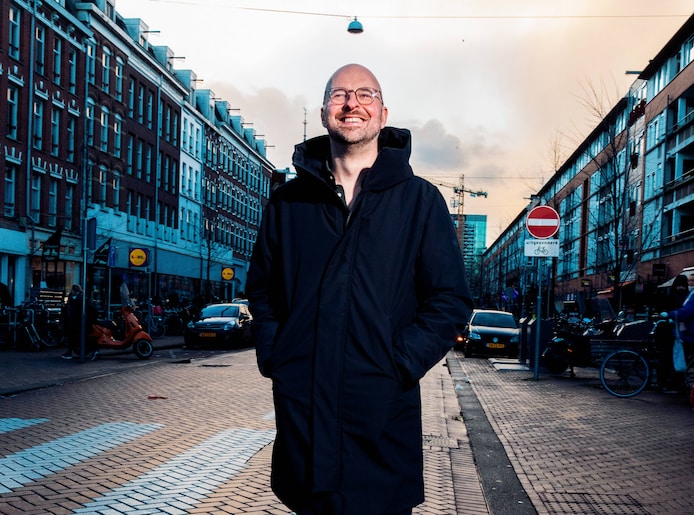 Oud-correspondent Tim de Wit over zijn ziekte: ‘In het begin wist de NOS het niet, ik schaamde ...