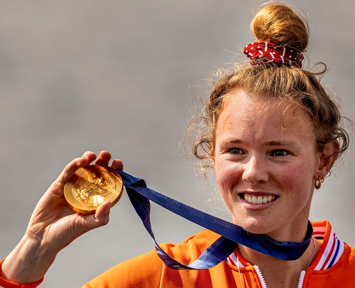 Karolien Florijn pakt na olympische titel ook goud bij WK roeien op zee ...