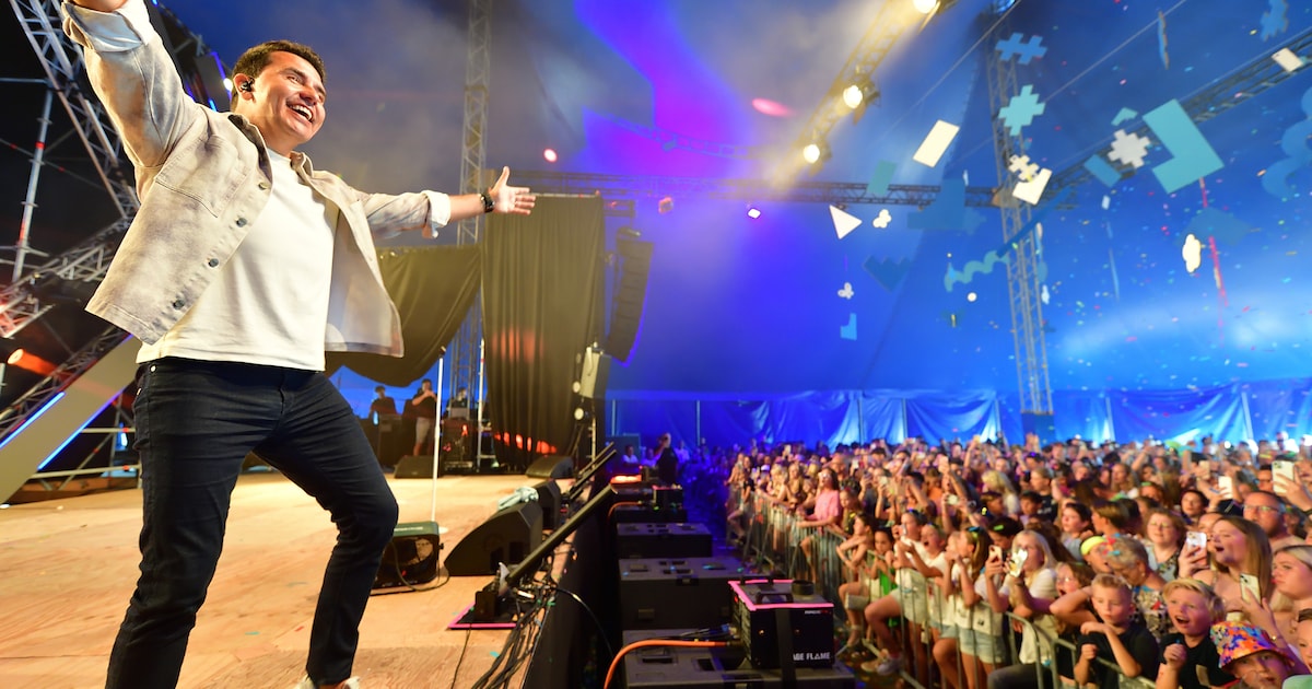 Jan Smit op Sfeerpop: ‘In Volendam is het kermis, maar ik ben liever ...