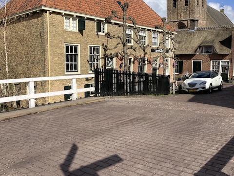 Brug in Montfoort vernieuwd na groot onderhoud | Regio | AD.nl